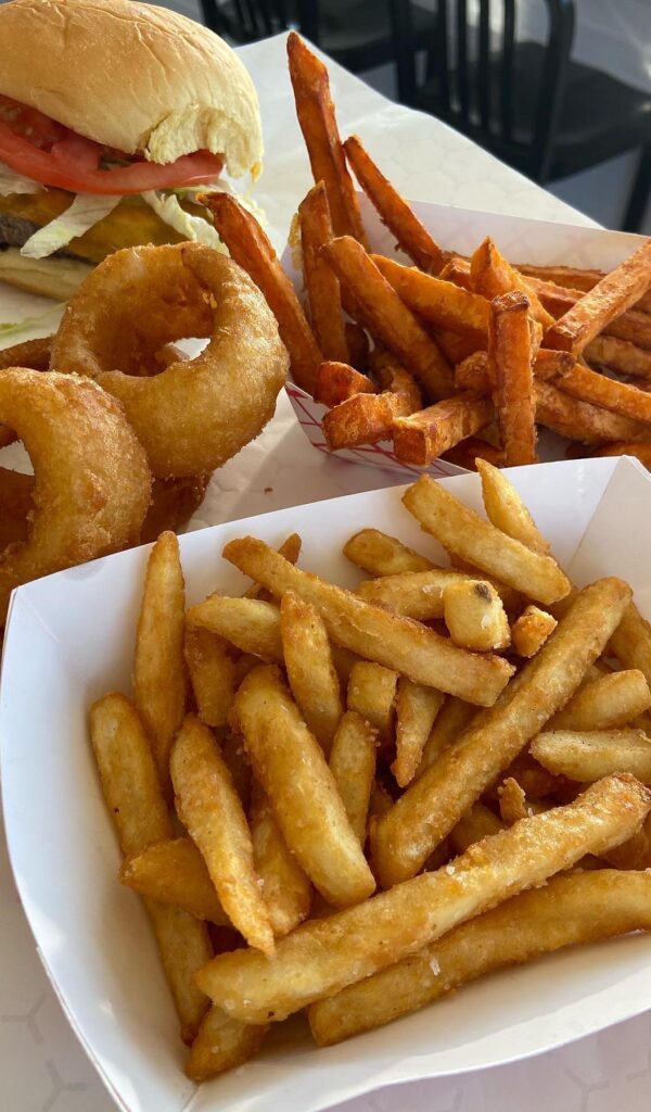 Gallery - Island Park - Moo Burger | Burgers – Shakes – Hot Dogs | Long ...